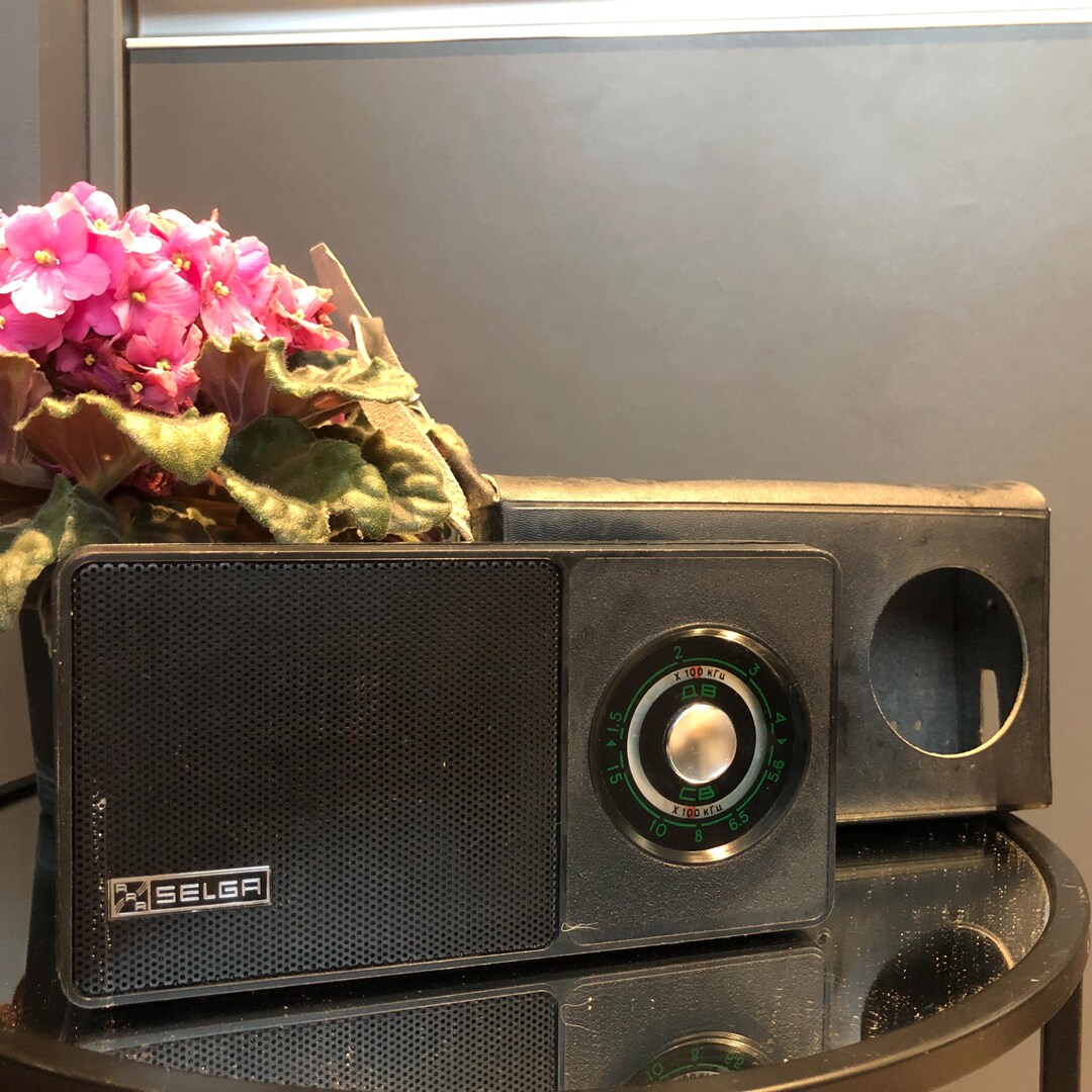 Vintage SELGA-405 Soviet Transistor Radio 1977 USSR AM Receiver Latvian ...