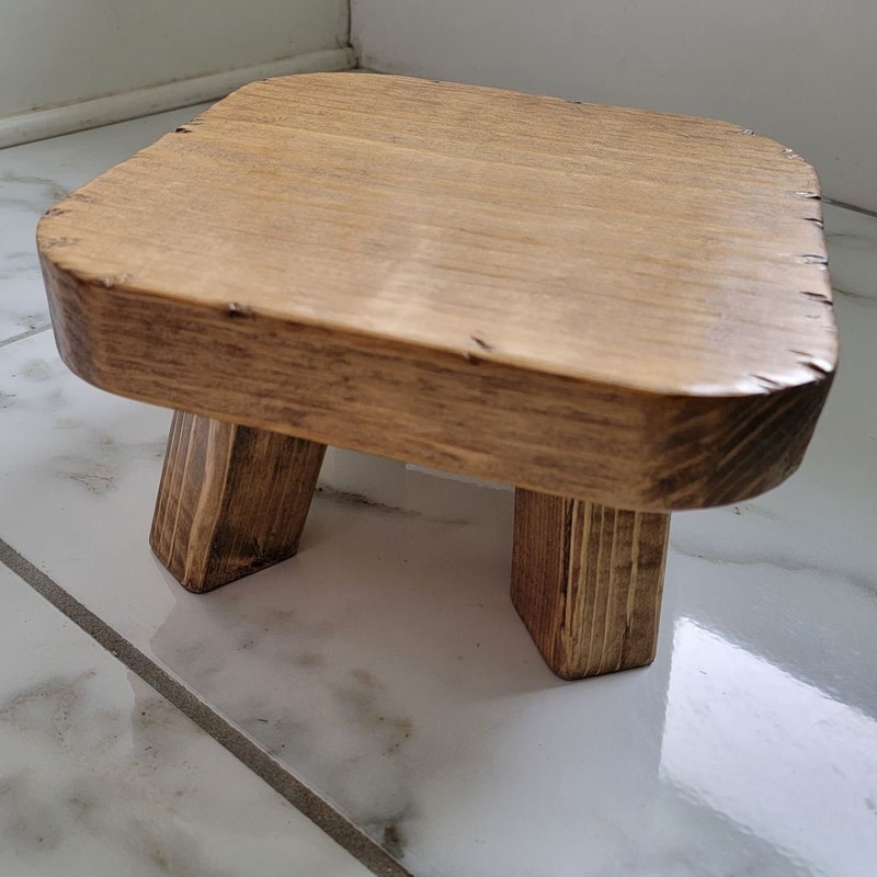 Small Wooden Stand - Etsy UK
