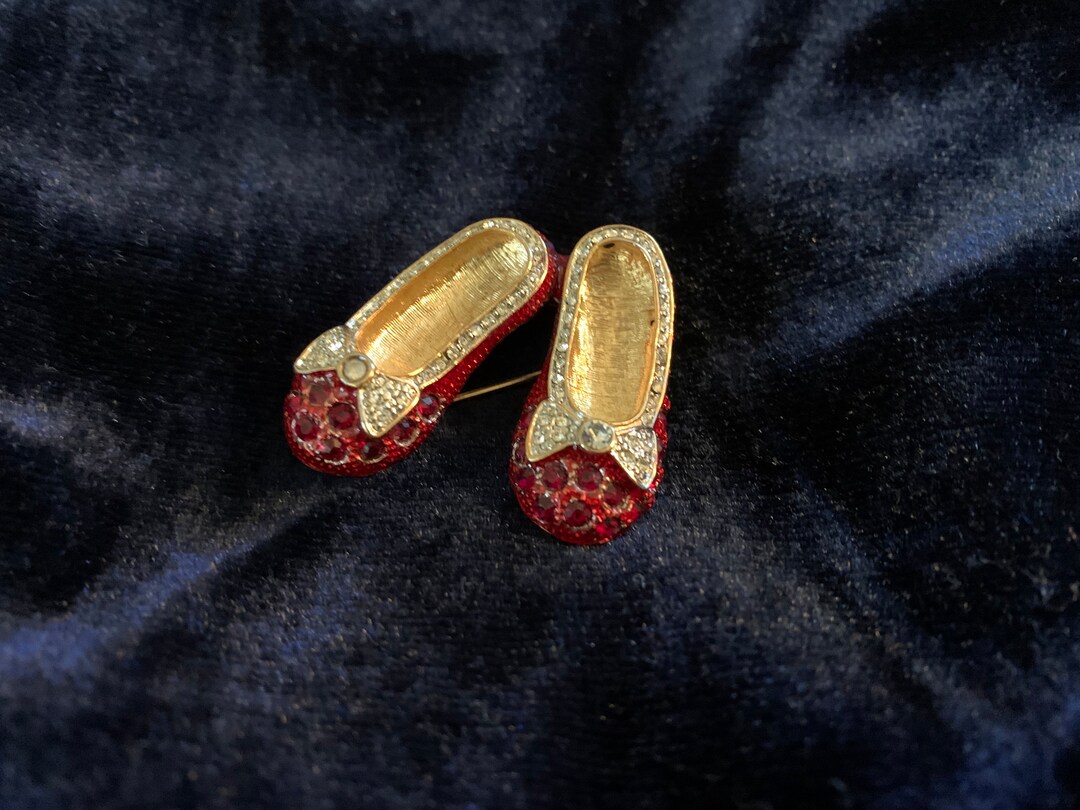 Vintage Dorothys Ruby Slippers From Wizard of OZ Brooch 1980s - Etsy