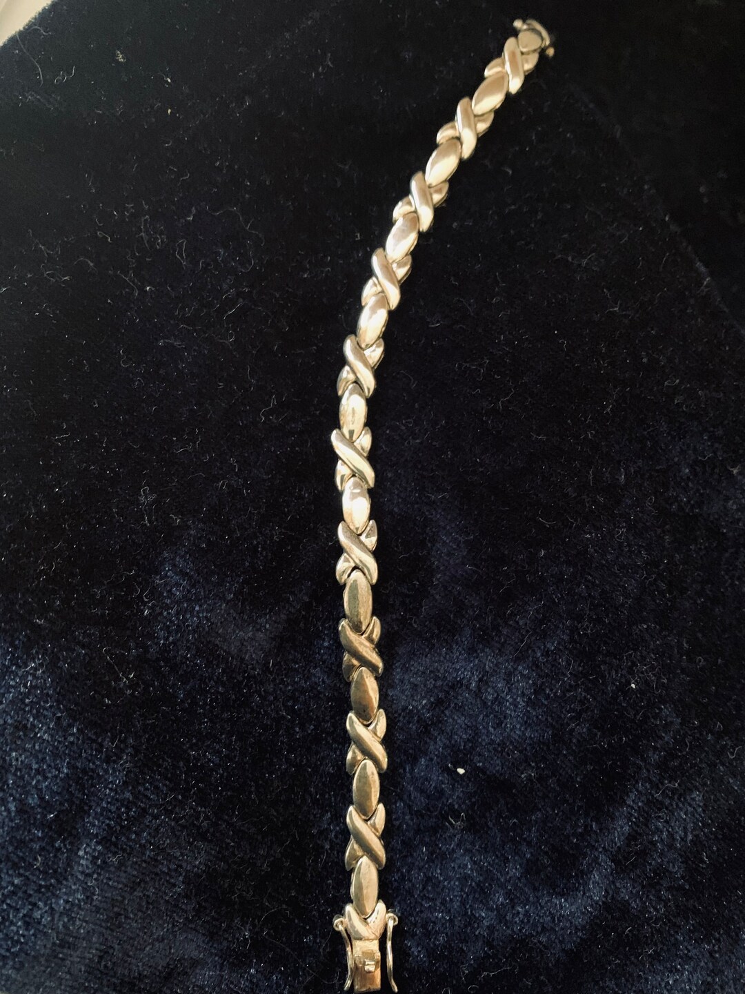 Vintage Sterling Silver Puffed Hugs and Kisses Link Bracelet - Etsy