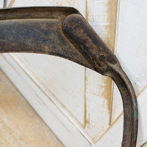 Halloween Prop, Haunted Cornfield Props, Vintage Metal Hatchet With ...