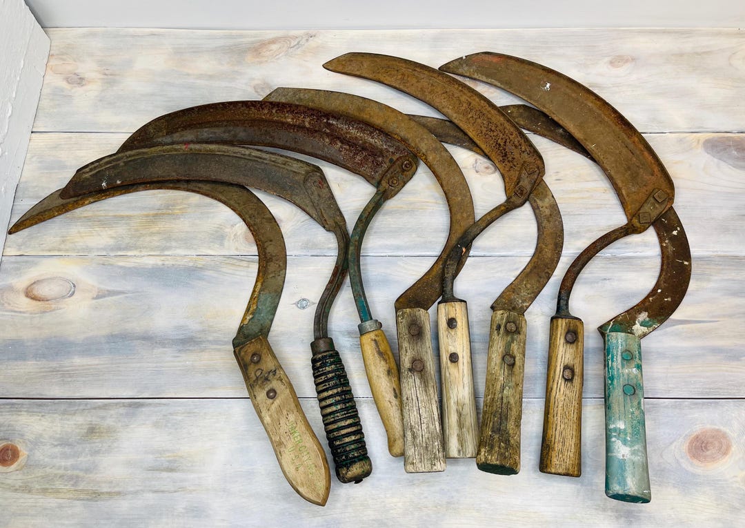 Halloween Prop, Haunted Cornfield Props, Vintage Metal Hatchet With ...