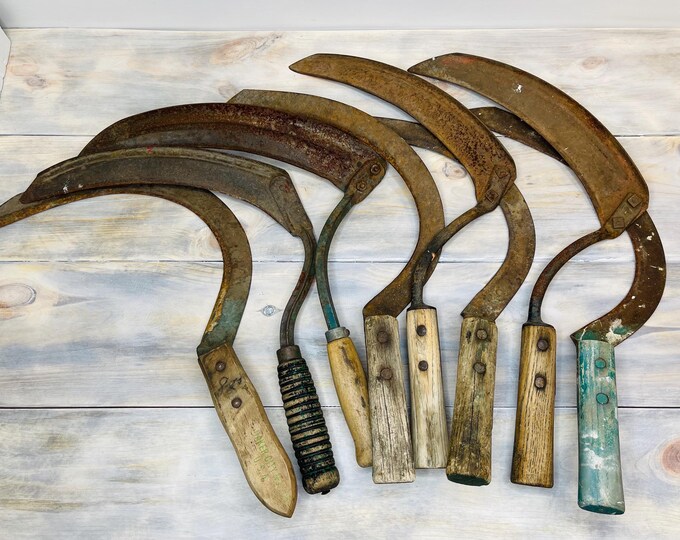Halloween Prop, Haunted Cornfield Props, Vintage Metal Hatchet With ...