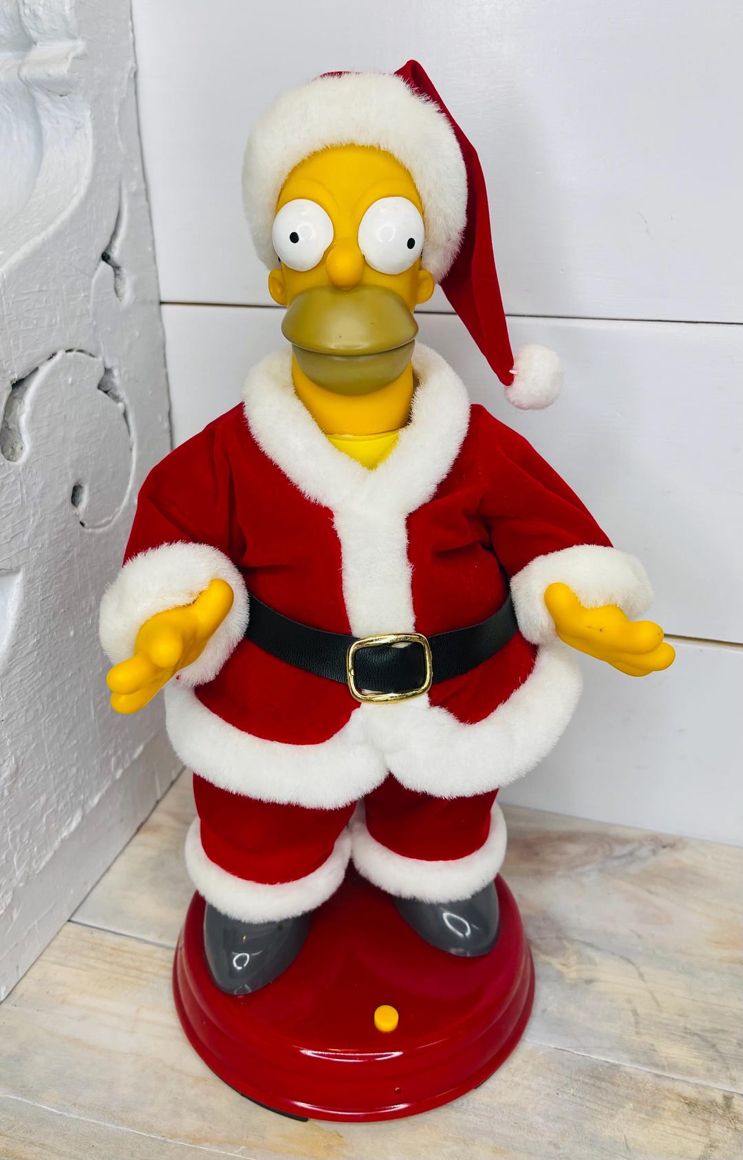 Vintage Tall Illuminated Moveable Homer Simpson Dressed as Santa Statue ...