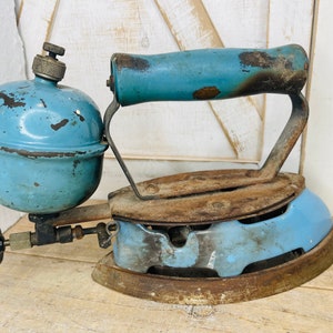 Vintage Aqua Blue Steam Iron, Antique Clothing Iron, Vintage Blue Iron ...