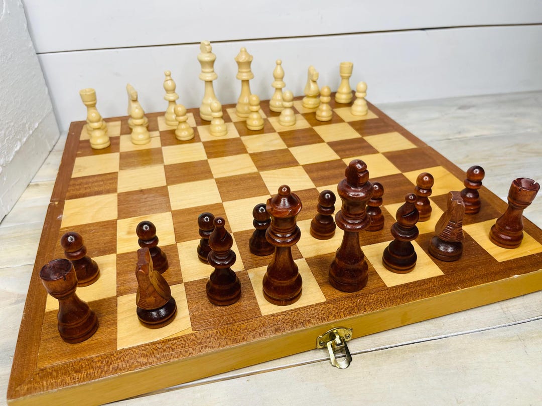 Vintage Wooden Chess Set, Retro Wooden Chess Game Set, Vintage Game ...