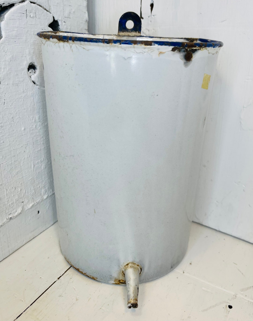Vintage White Enamel Water Feeder, Vintage Enamel Measuring Jug, Water ...