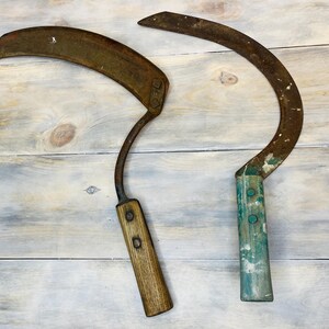 Halloween Prop, Haunted Cornfield Props, Vintage Metal Hatchet With ...