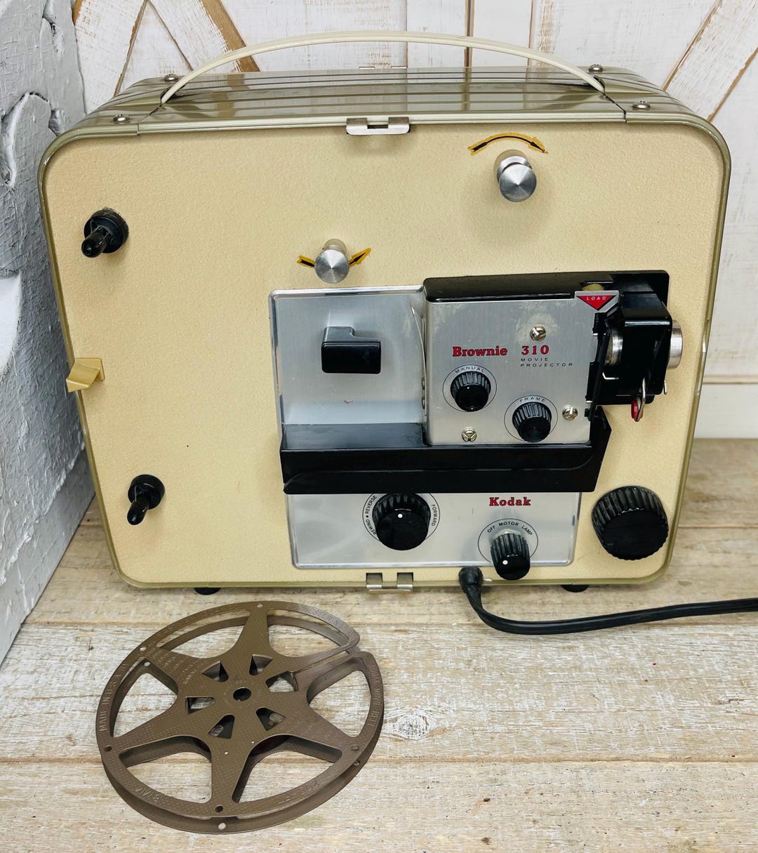 Vintage Kodak Brownie 310 Movie Projector, Retro Kodak Movie Projector ...
