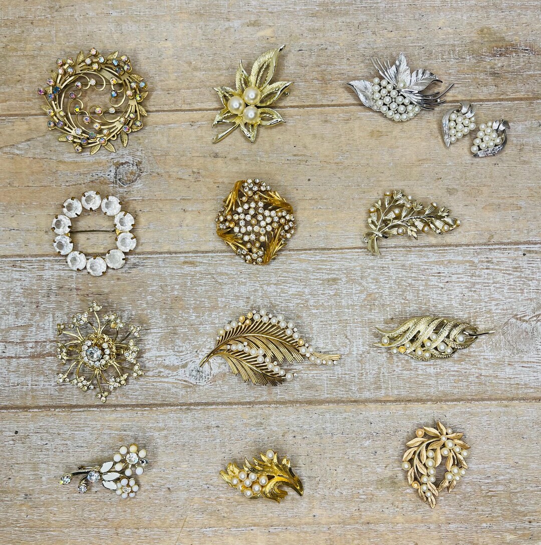 Vintage Costume Brooch, Vintage Pearl Brooch, Vintage Gold Color Brooch ...