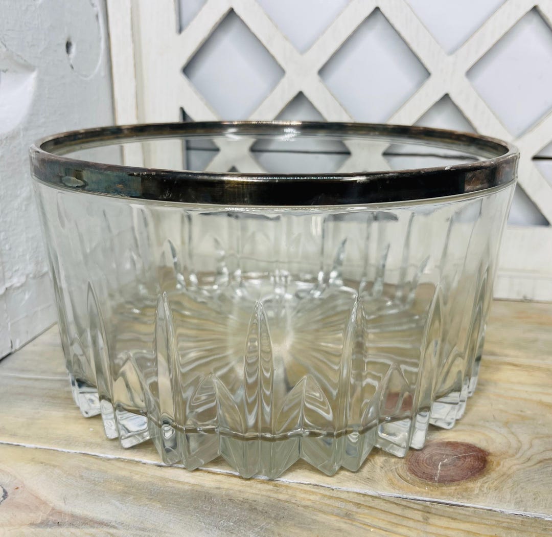 Vintage Green Glass Candy Dish, Vintage Collectable Glass - Etsy