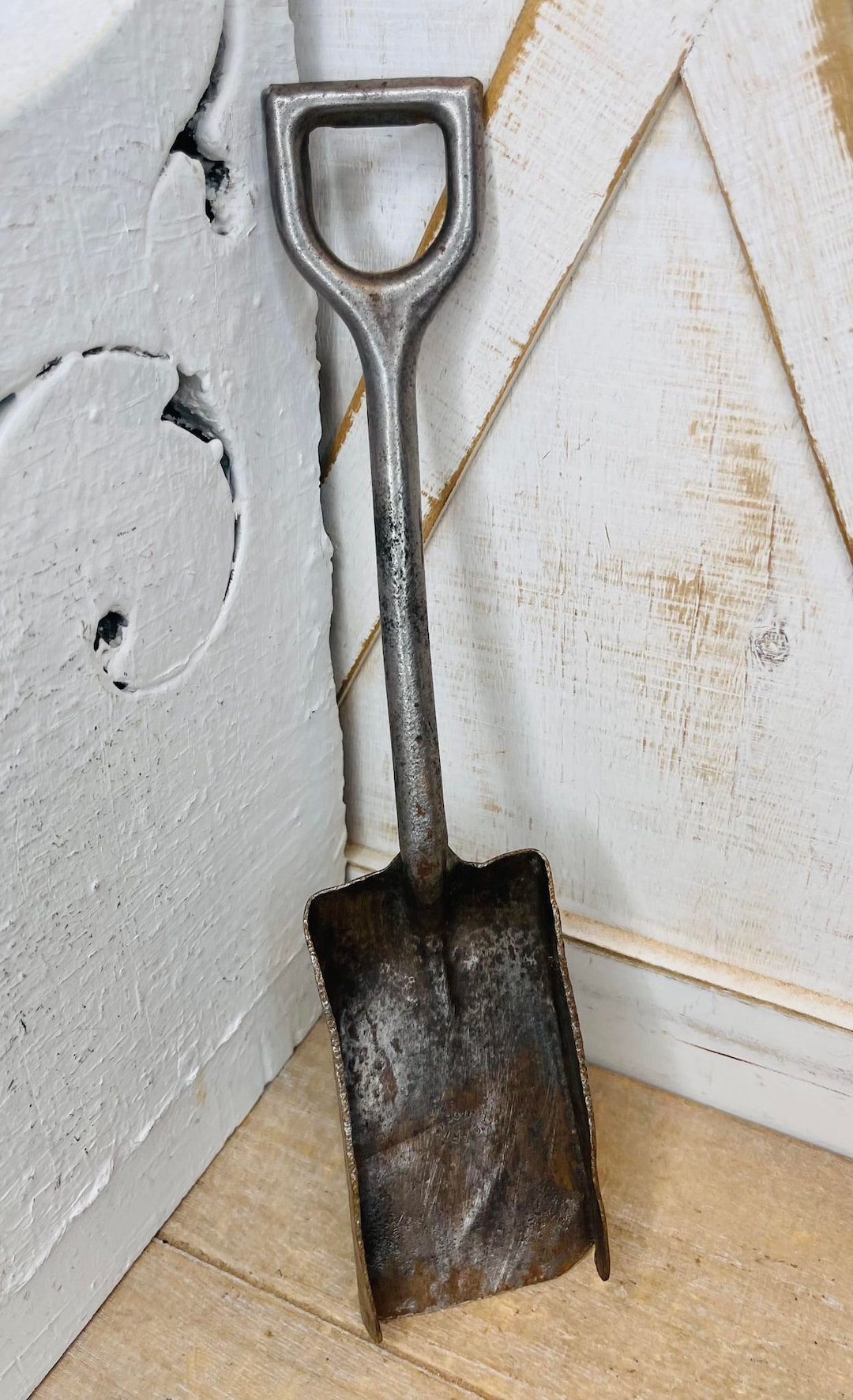 Vintage Metal Sand Box Shovel , Vintage Child Metal Sand Box Toys ...