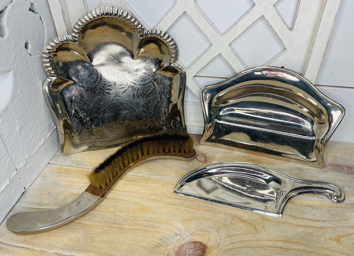 Vintage 2-piece Matching Crumb Catcher, Vintage Tablecloth Mini Dustpan ...