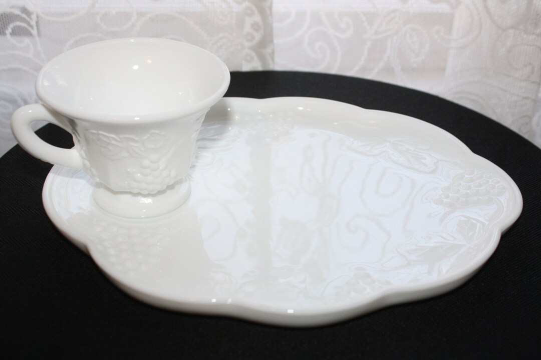 Vintage Colonial Harvest Milk Glass Luncheon / Snack Set - Etsy