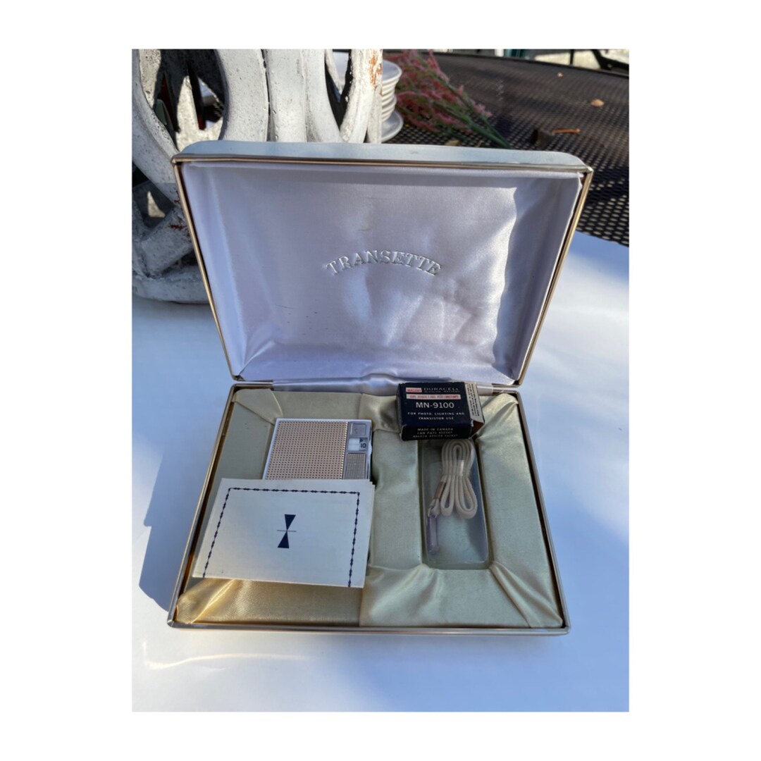 Vintage Transette 7 MTR-716 Micro Radio Transistor W/ Box Earphones ...