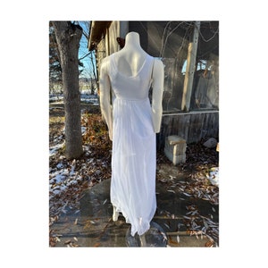 70s Slumber Suzy White Nylon Peignoir Set Gown Robe Chiffon Layers Bell ...