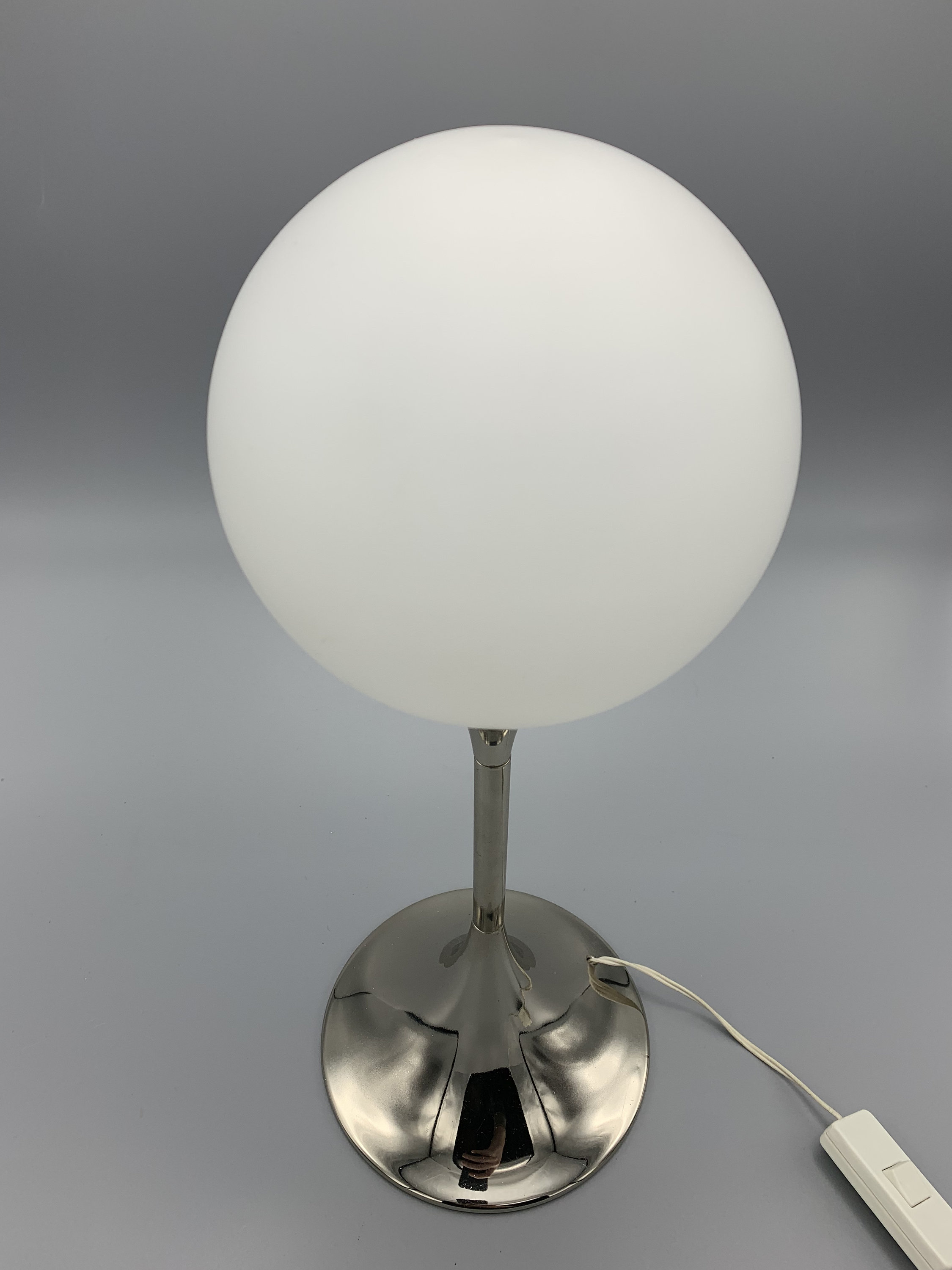 Heavy 70's Chrome Opal Globe Table Light - Etsy