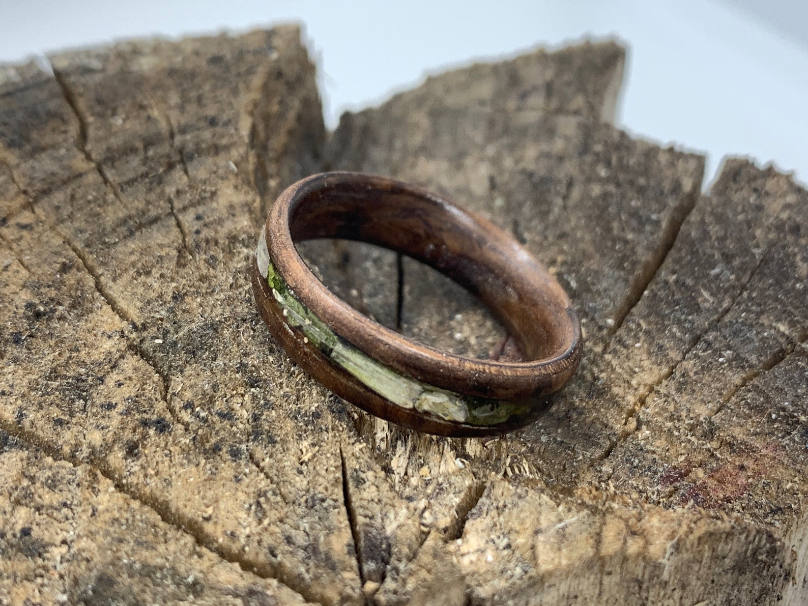 Walnut Ring With Custom Floral Inlay - Etsy