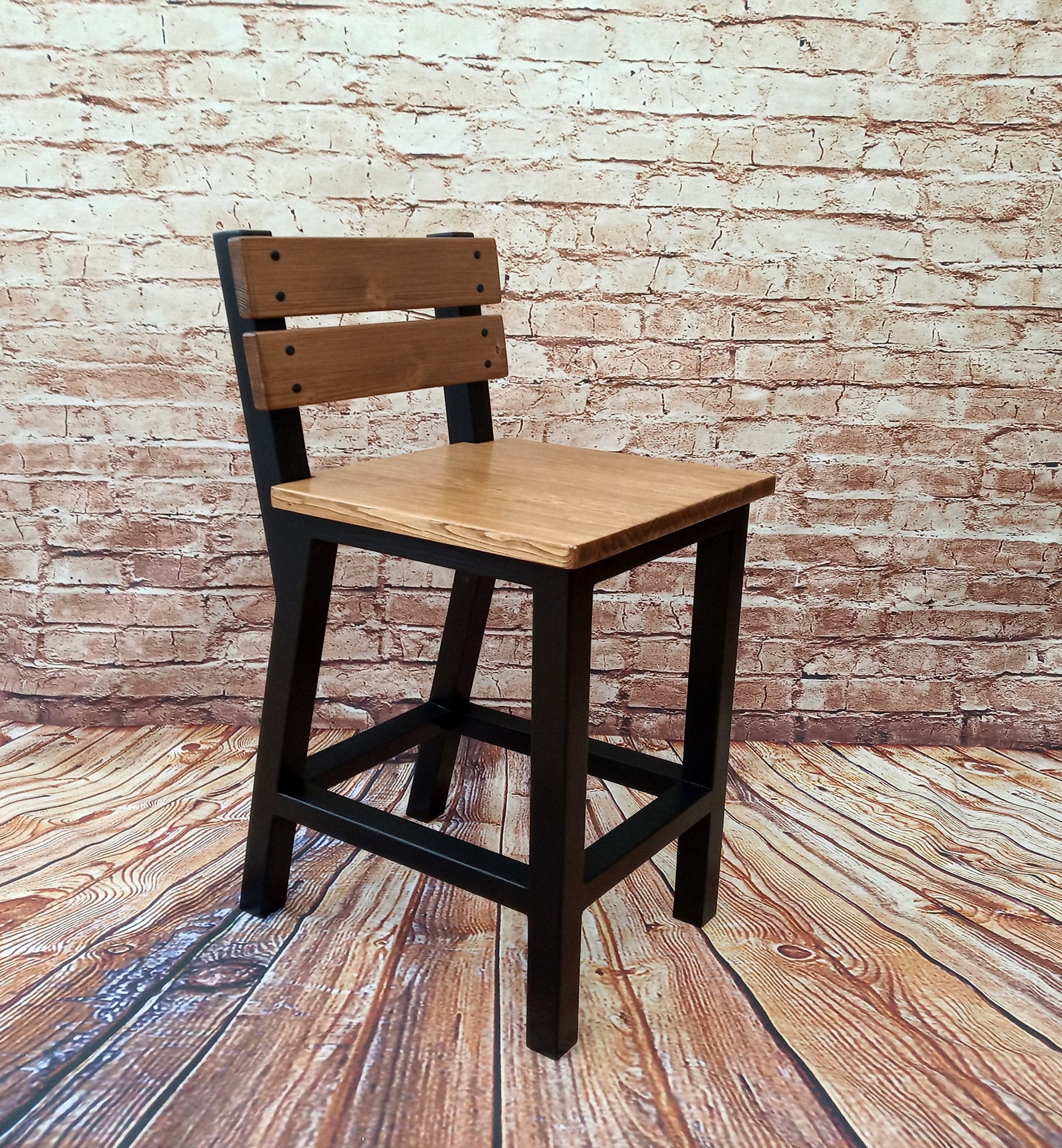 Wooden Bar Stool Breakfast Kitchen Bar High Chair Footrest New Look ...