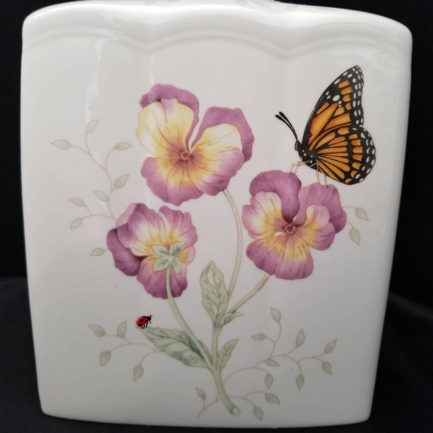 Lenox Butterfly Meadow Tissue Box Cover OR Liz Claiborne Wisteria ...