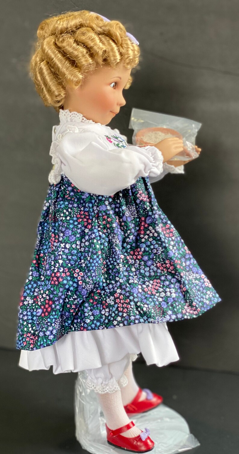 Vintage Edwin M. Knowles 14 Porcelain Goldilocks Doll in Mint Condition ...