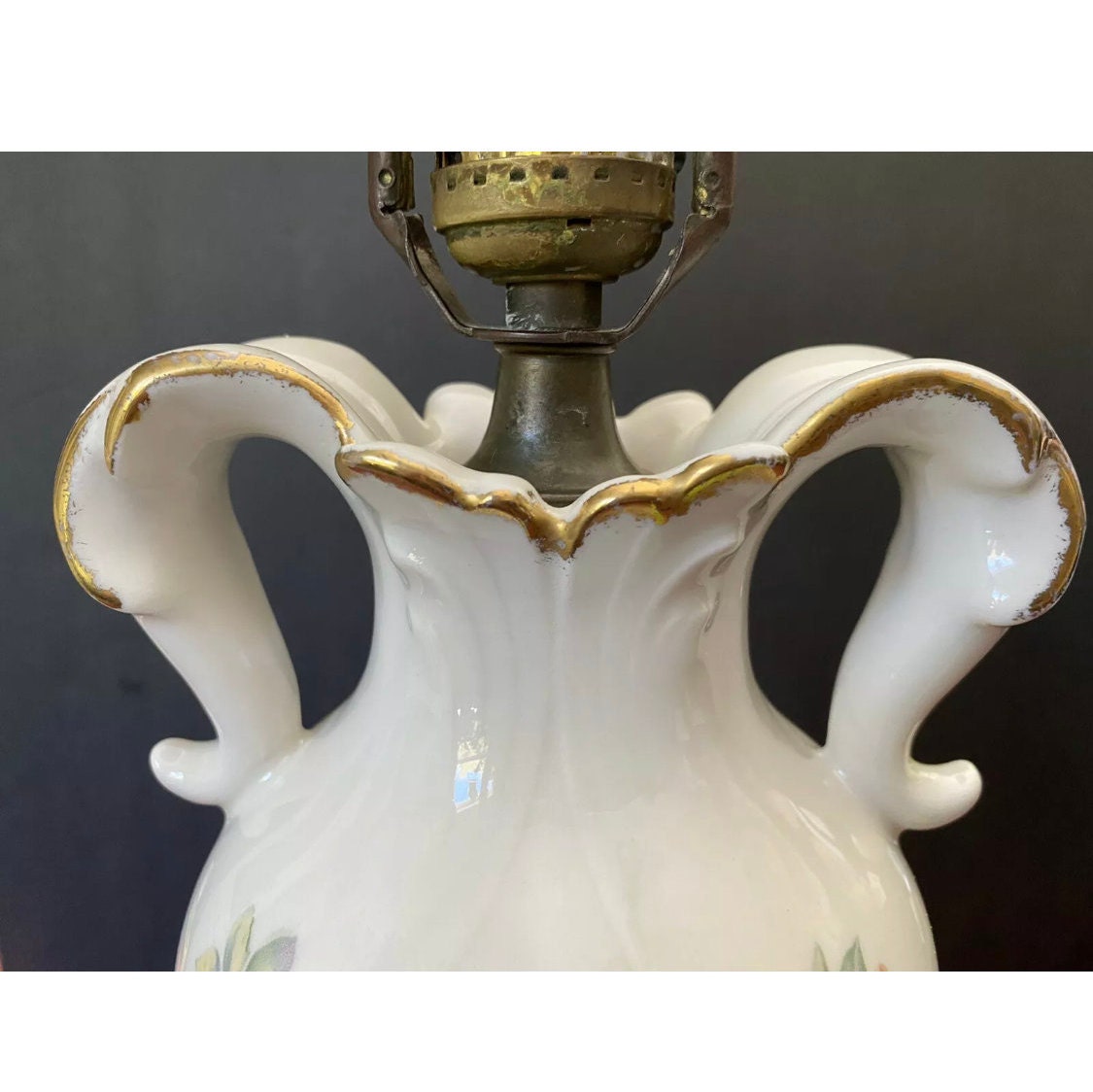 Vintage Leviton Floral Lamp - Etsy Israel