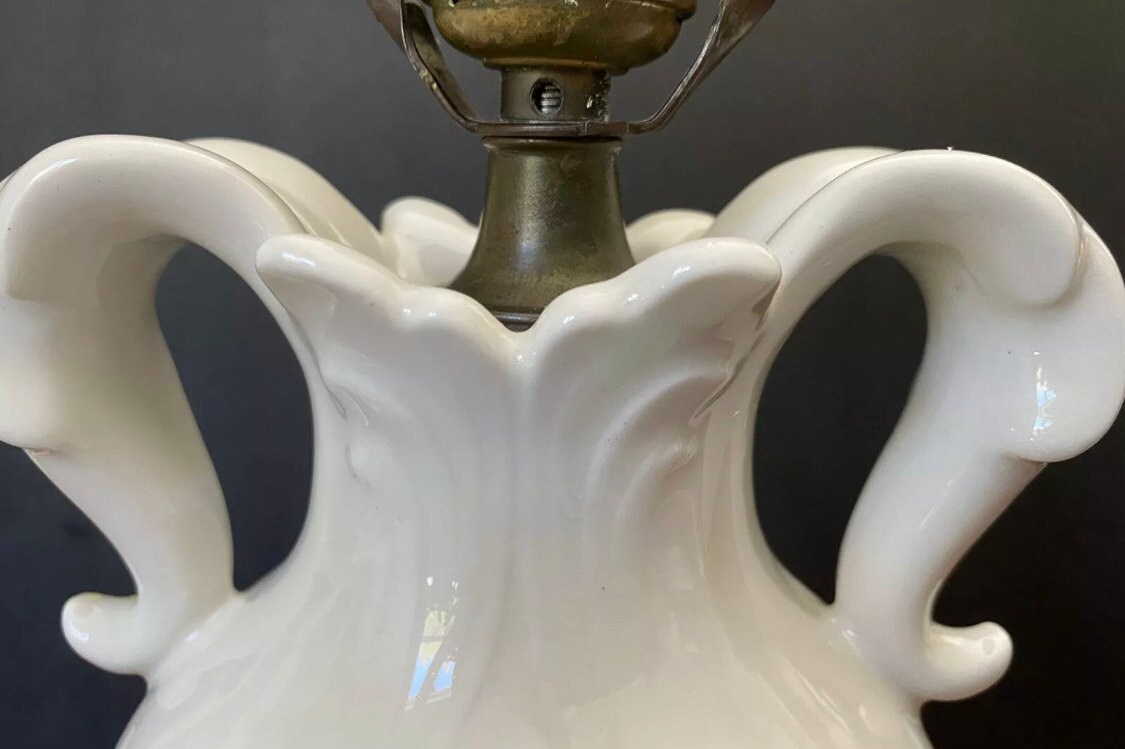 Vintage Leviton Floral Lamp - Etsy Israel