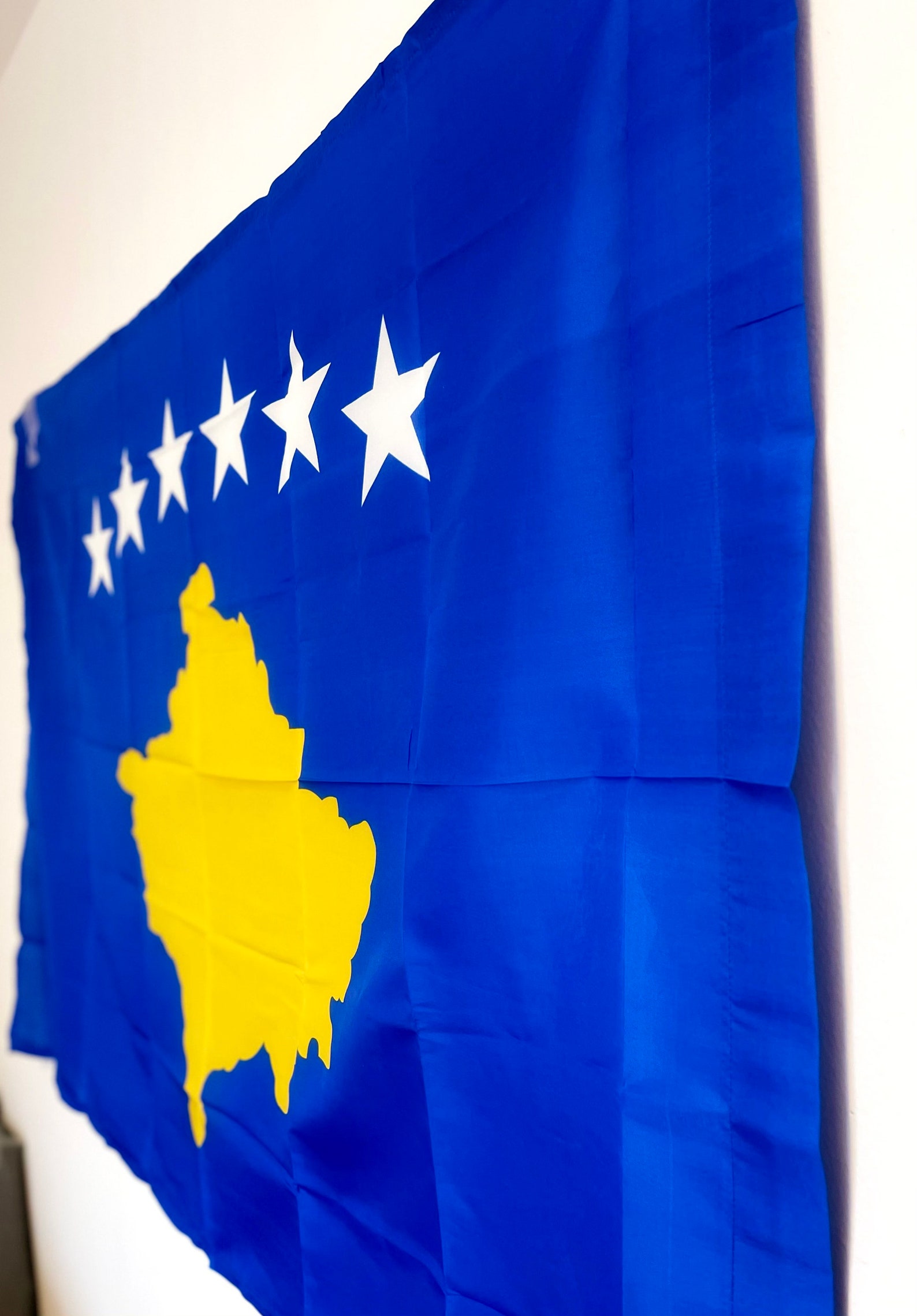 Albanian Flag Flamuri Shqiptar Flamuri Kosovo - Etsy