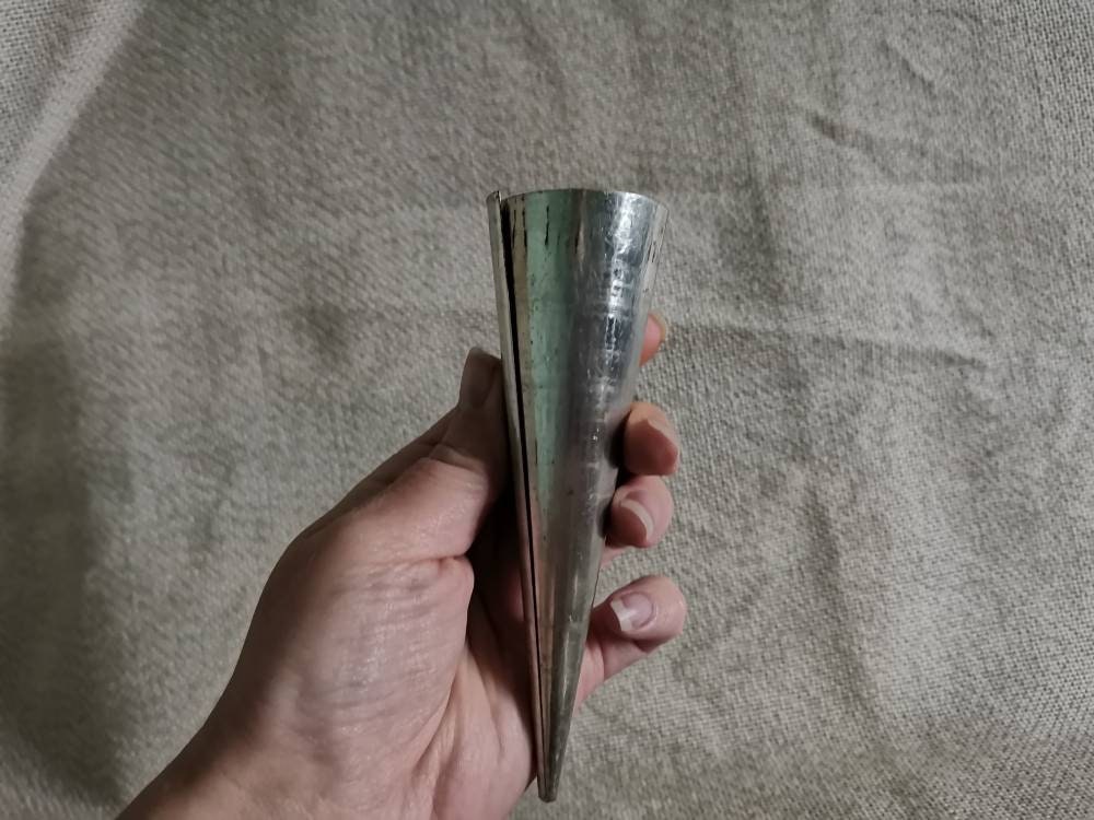 Vintage Set of 13 Metal Cone Baking Molds, Christmas Tree Baking Molds ...