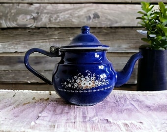 Vintage Corelle Abundance Enamel Tea Kettle - Etsy