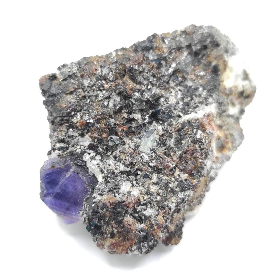 80g Sapphire in Pyrope Garnet and Biotite Matrix - Zazafotsy ...