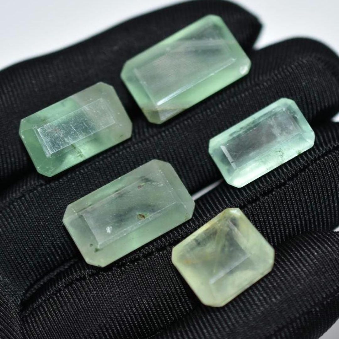 95ct 5pc Lot of Fluorite - Faceted Fluorite Gemstones - Pakistan Green ...