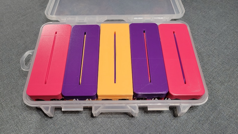 Mini Poker Chip Holders - 10 Individual Holders for Storage of 500 ...