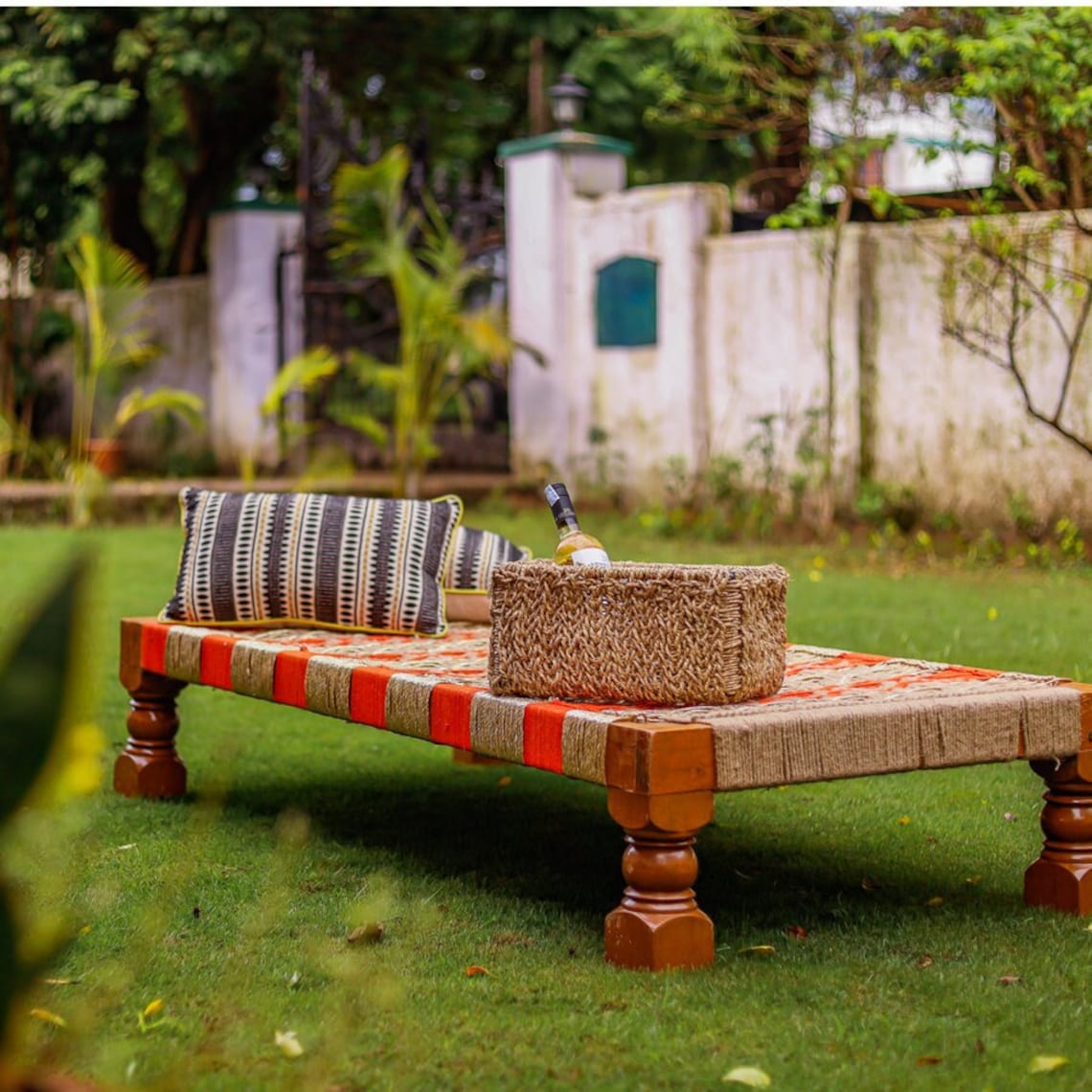 Handmade Daybed Beautiful Color Matchings Indian Style Bed Traditional ...