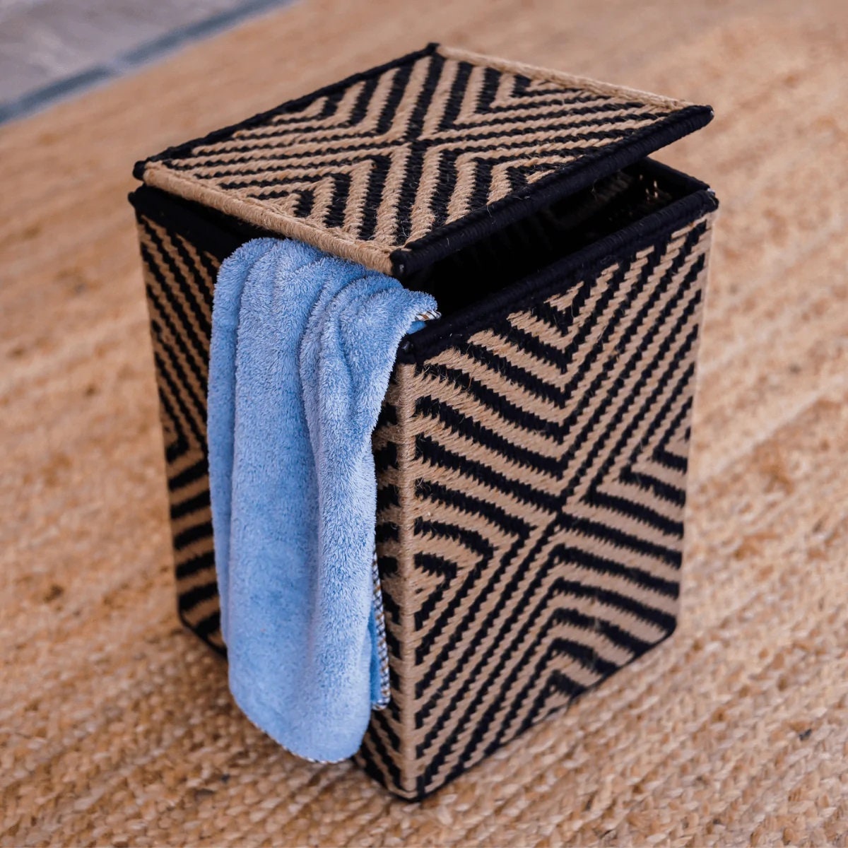 Beautiful Weaving Pattern Handmade Laundry Basket Modern Home Storage ...