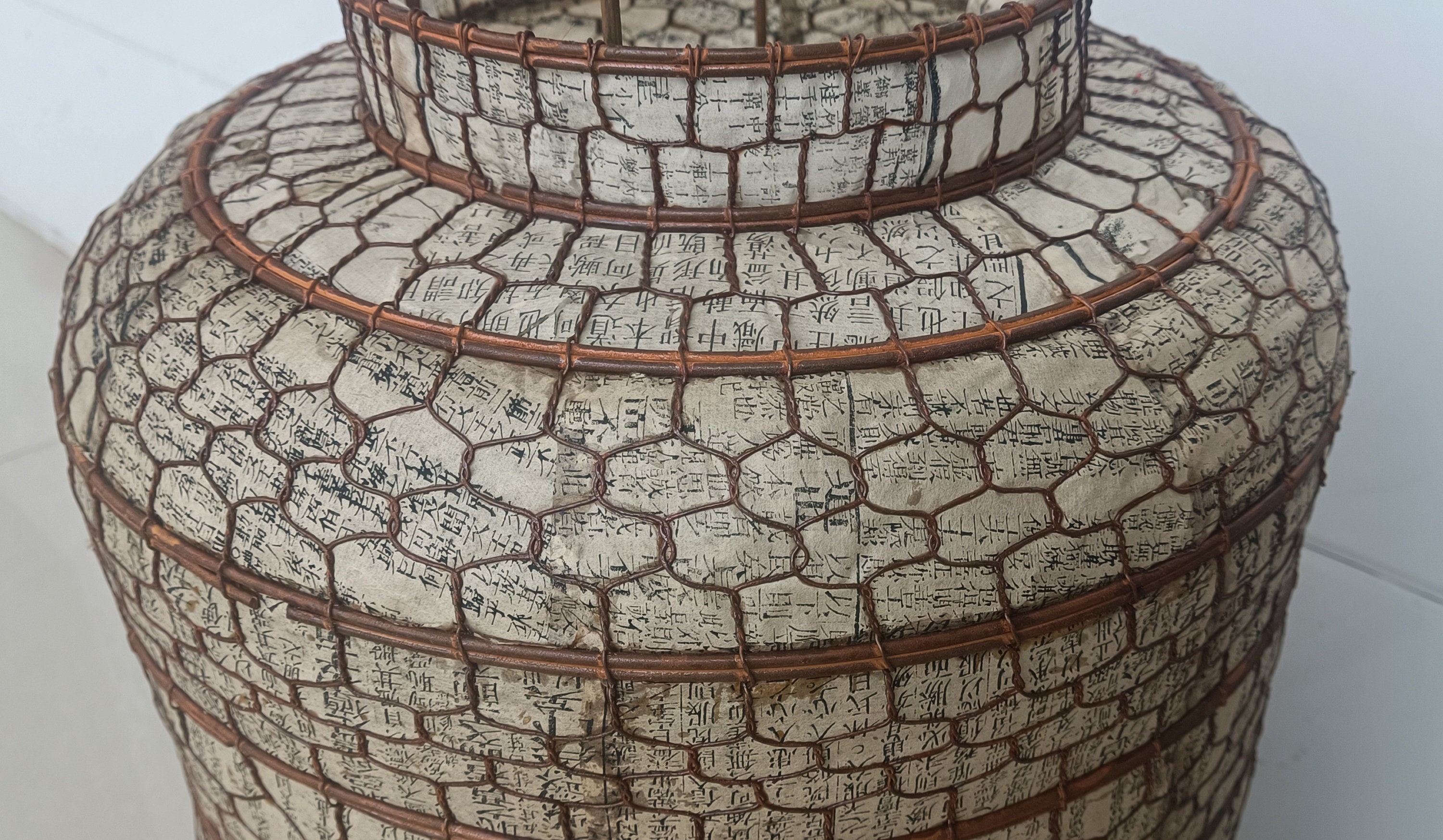 Palace Lamp, Imitation of Ancient Palace Lamp, Classical Book Paper ...