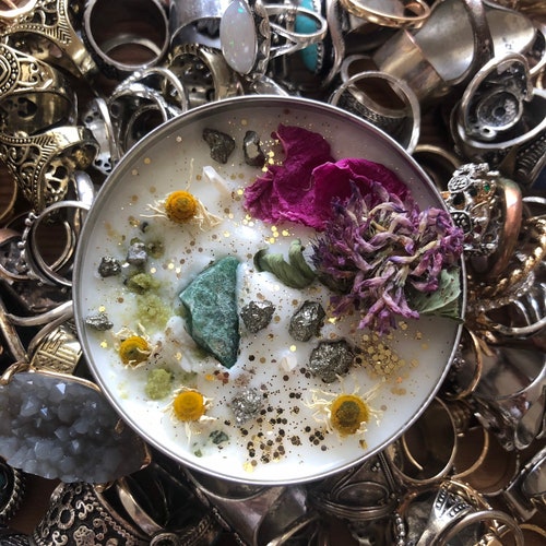 Devil Begone Scent Soy Candle Hoodoo Witchcraft Pagan | Etsy