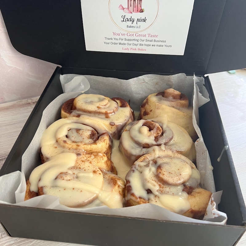 Cinnamon Rolls - Etsy