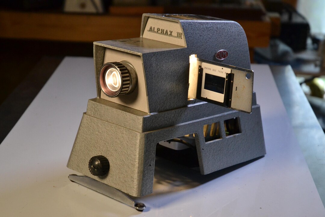 Upgraded to LED Light Engine - a 1960’s Gnome Alphax III Slide ...