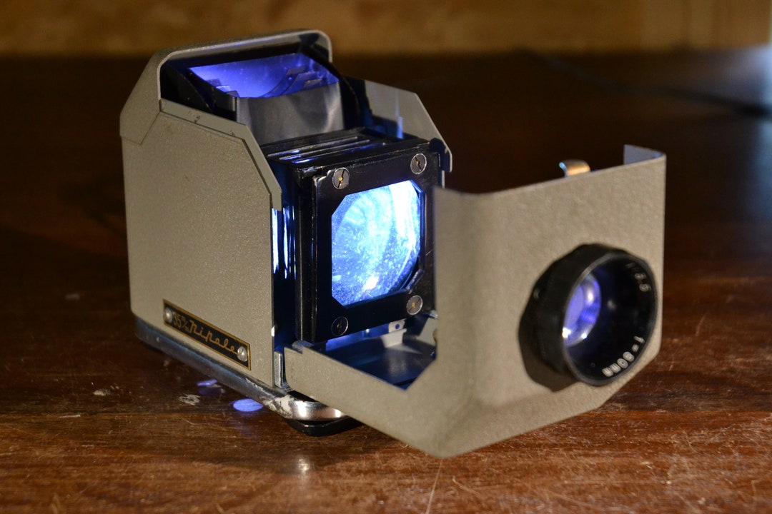 An LED Night Light Made From a Vintage Nipole Mini Slide Projector. - Etsy