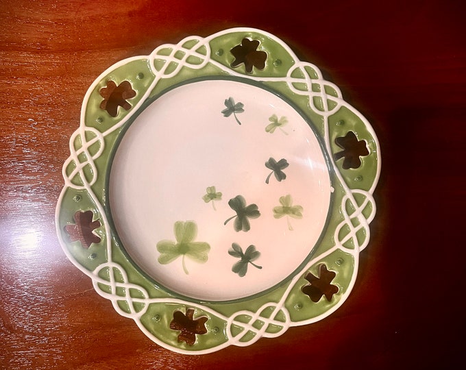 Vintage Shamrock Plate - Etsy