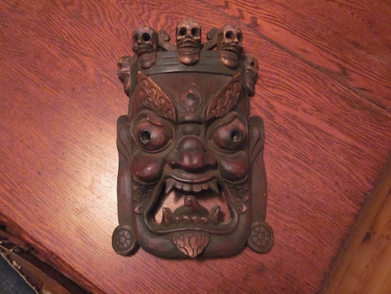 1 Antique Chinese/Tibetan Painted Wooden Death Mask - Gem