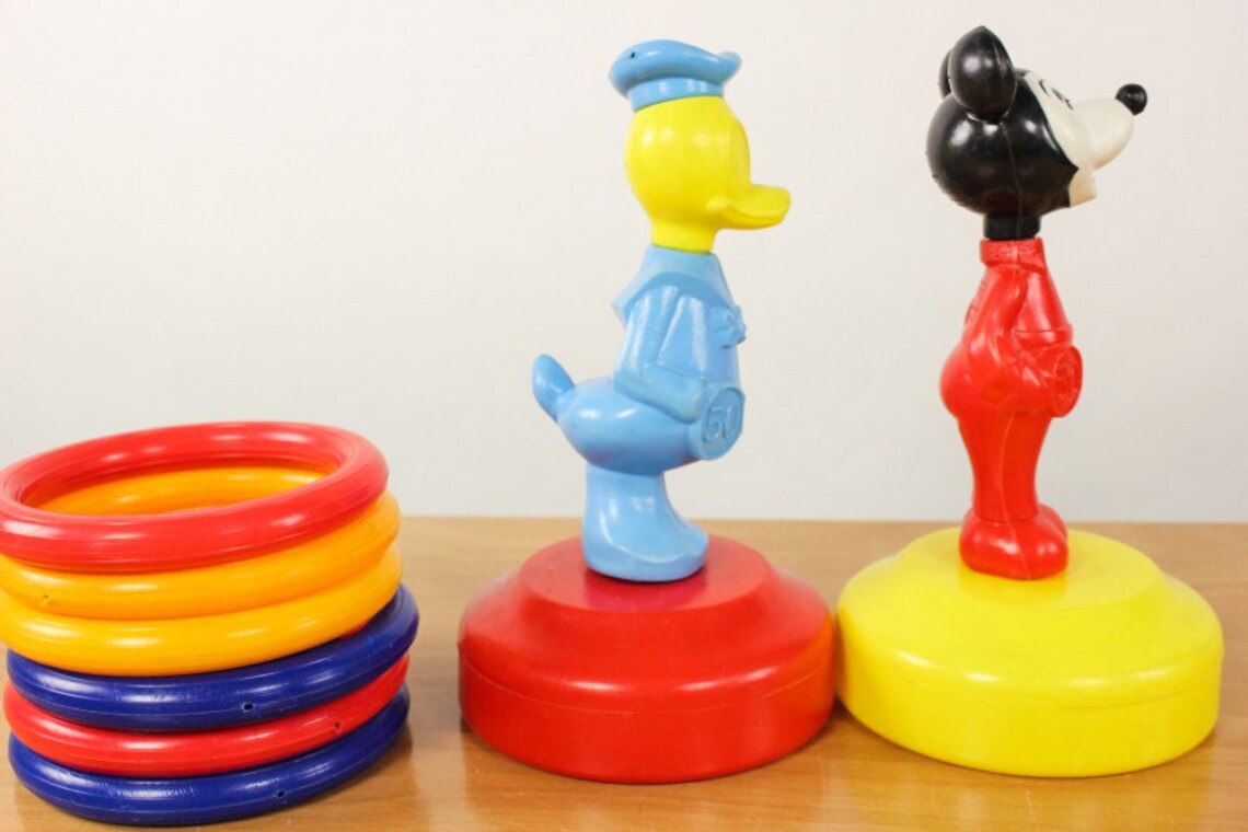 Throwing Game Mickey Mouse Donald Duck W. Disney B.F.G. Italy Mickey ...