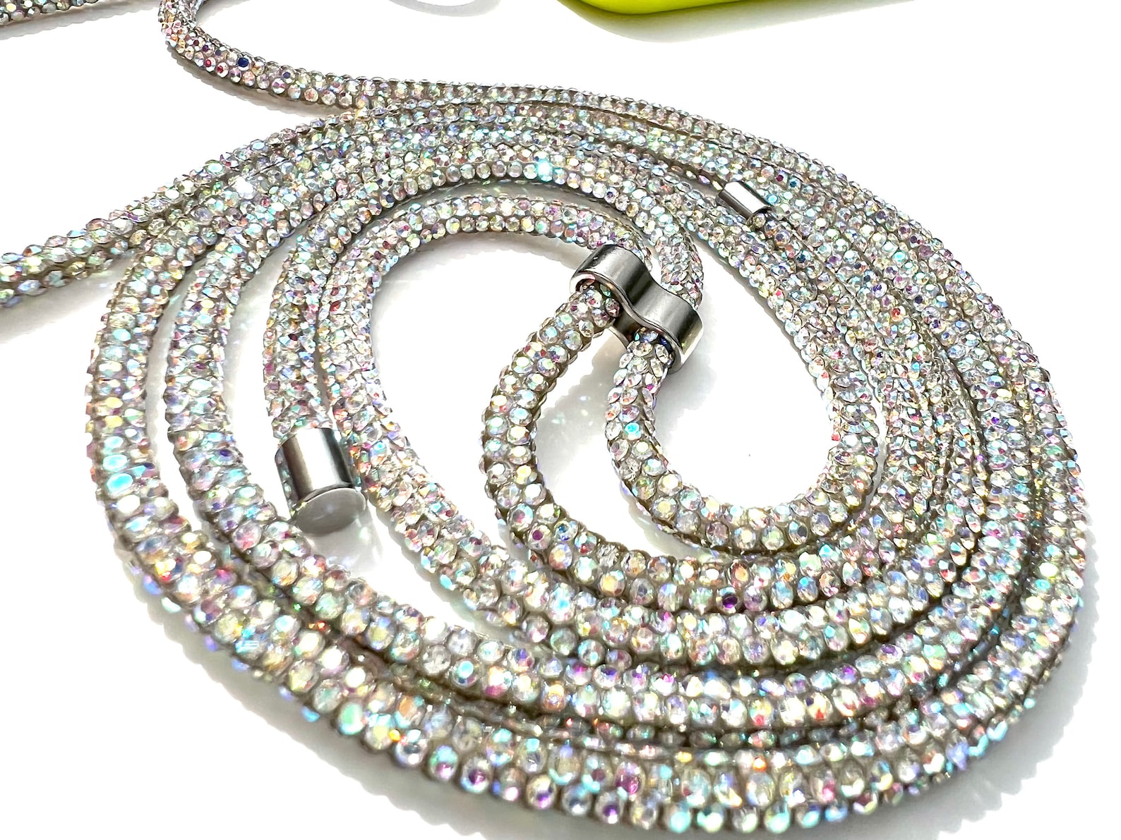 Sparkling Universal Cell Phone Lanyard With Adjustable Shoulder Strap ...