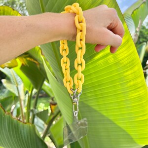 Yellow Wrist Phone Strap Link Chain With Gold or Silver Accessories ...