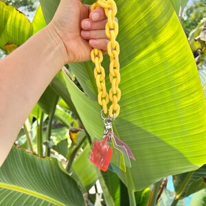 Yellow Wrist Phone Strap Link Chain With Gold or Silver Accessories ...