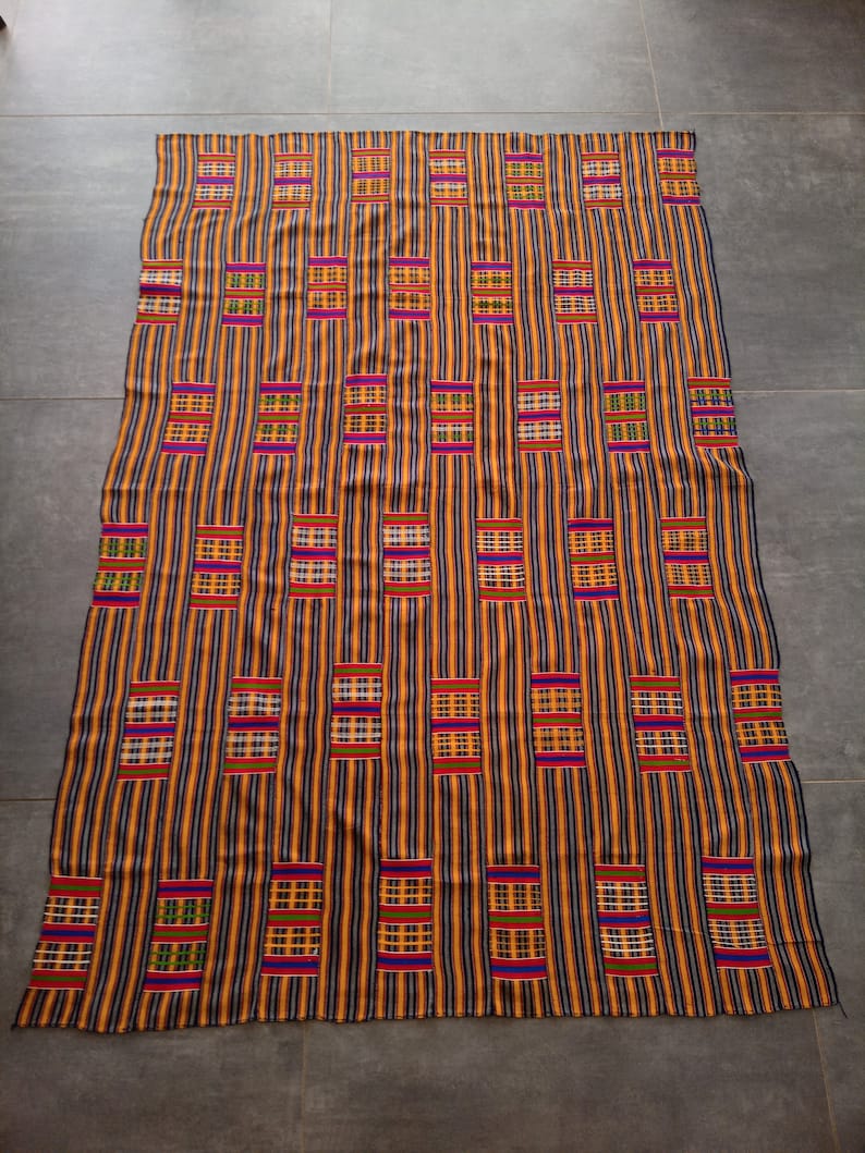 Kenté, Traditional Textile of Ghana. Old and Usual Textile, Vintage ...