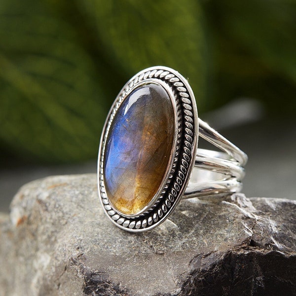 Oval Stone Ring - Etsy