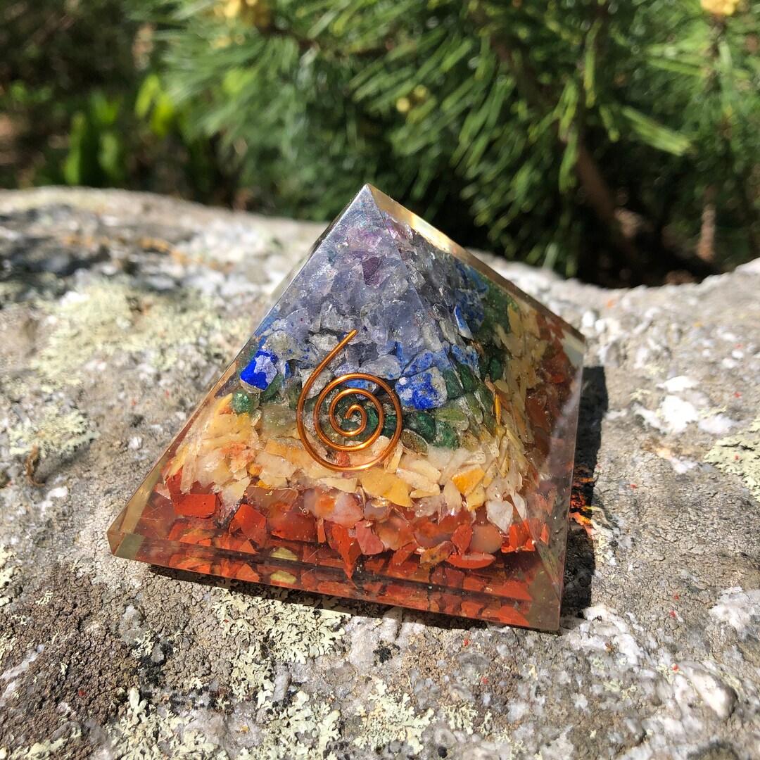 Chakra Chip Crystal Pyramid With Orgone Cast in Resin - Etsy