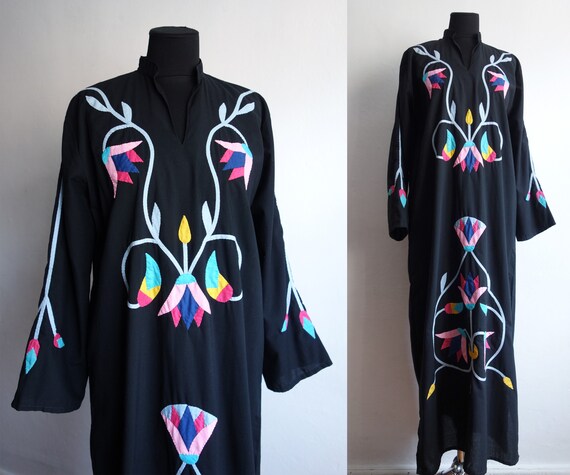 Vintage Egyptian Khayamiya Applique Kaftan/Lotus Flow… - Gem